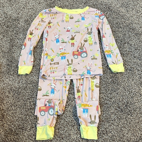 Little Sleepies | Pajamas | Little Sleepies Kids Pajama Set With Yellow ...